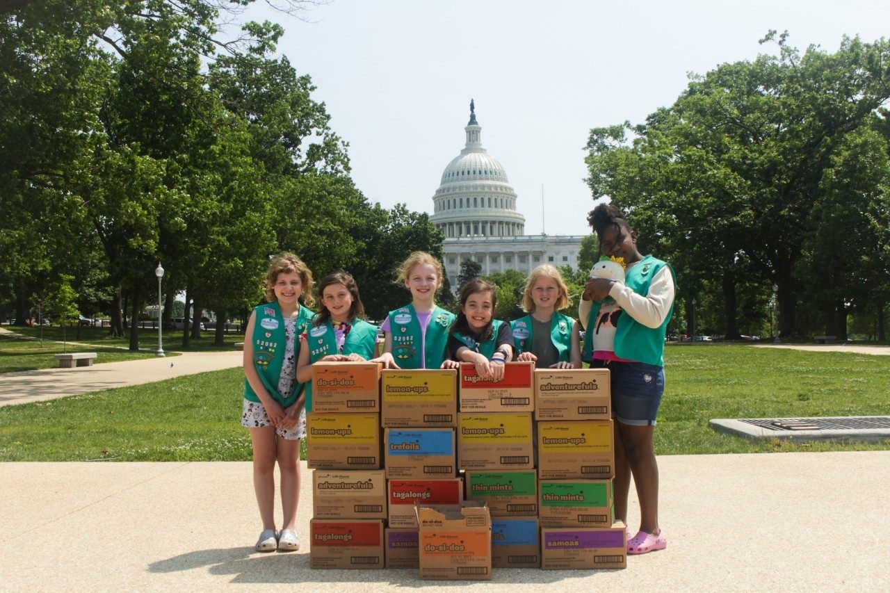 Girl Scout Troop Honors US Capitol Police as Hometown Heroes